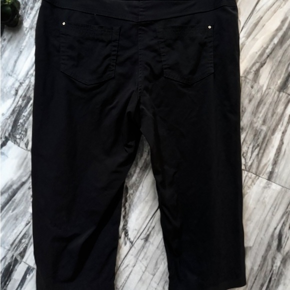 Westbound | Pants & Jumpsuits | Westbound Black Capris | Poshmark